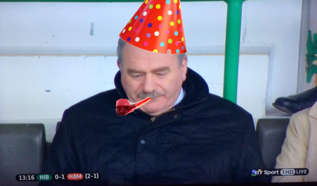 Gifs and Meme's for today - The Terrace - Jambos Kickback