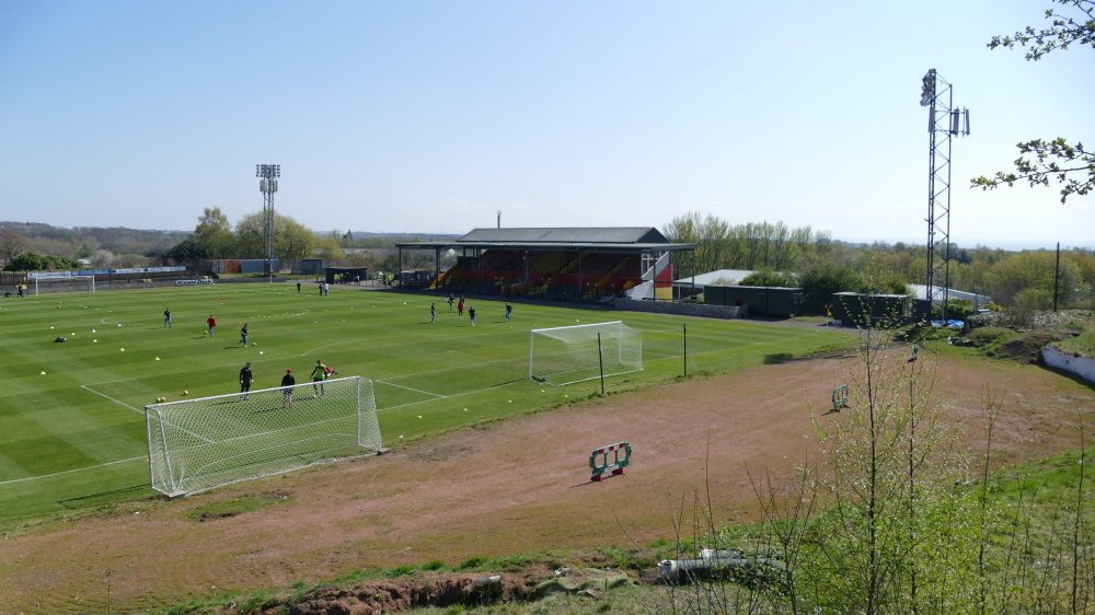 Views from outside a ground - The Terrace - Jambos Kickback