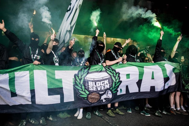 Hibs fans on the way to the match..... - The Terrace - Jambos Kickback