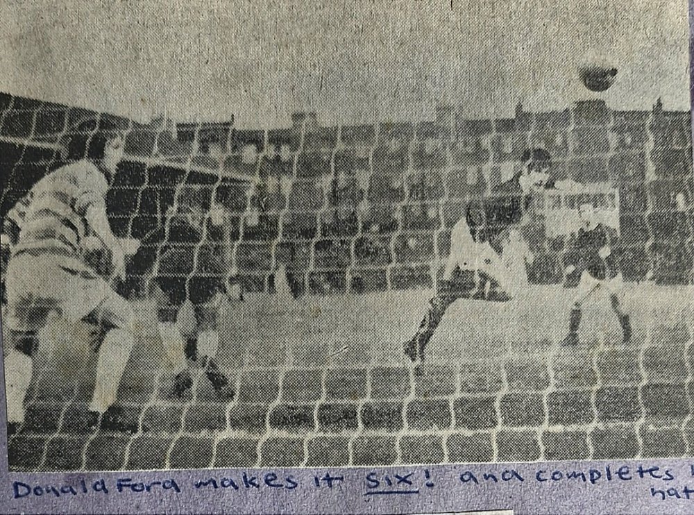 Donald Ford Book - Give Us A Goal. - Page 4 - The Terrace - Jambos Kickback